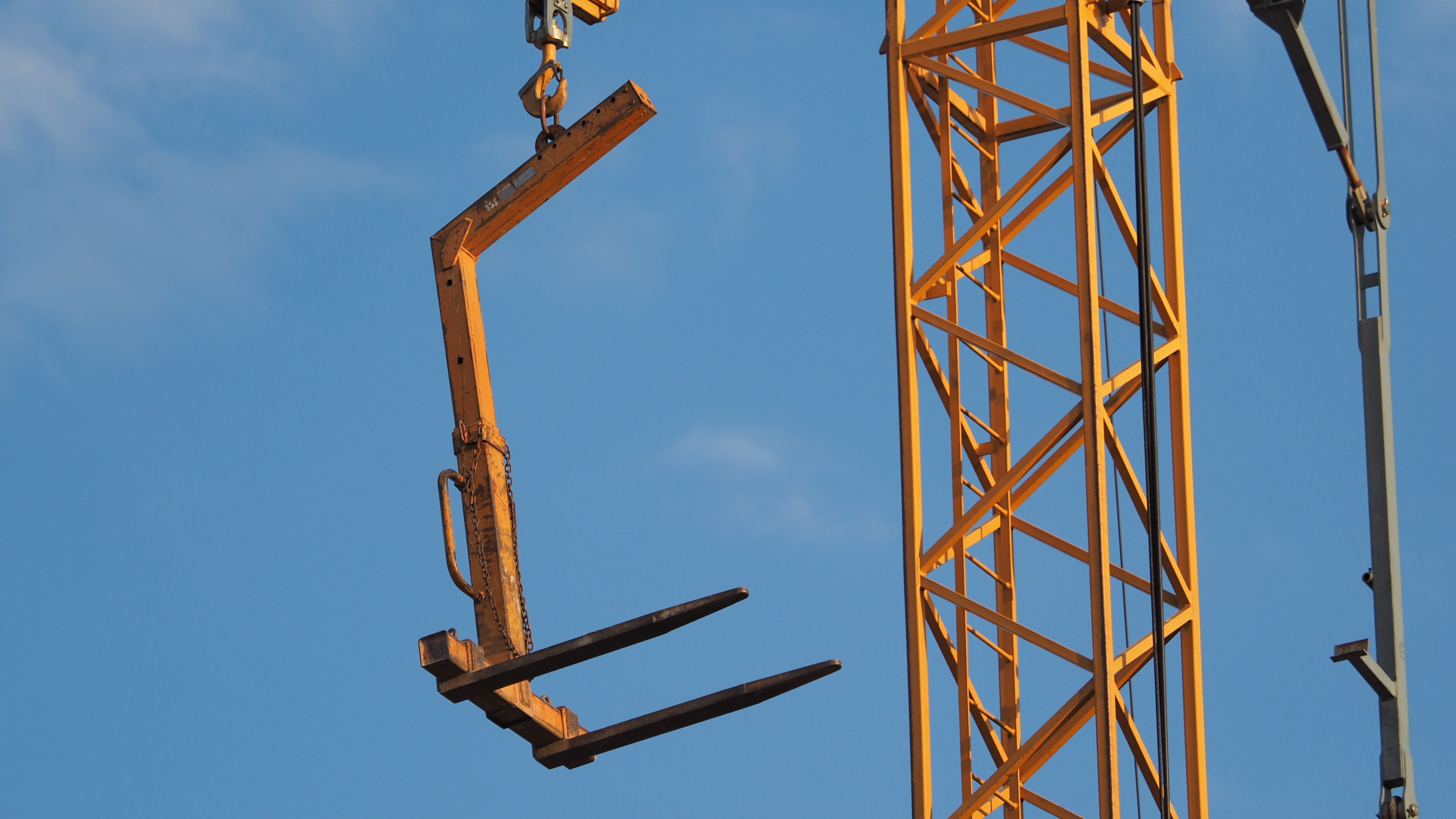 Come scegliere un sollevatore di pallet