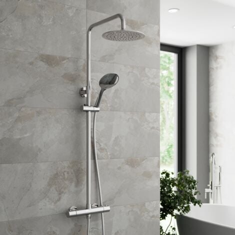 Thermostatic mixer showers