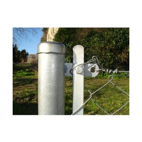 Postes y accesorios para alambradas