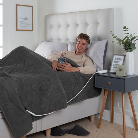 Slumberdown Elegantly Warm Luxury Heated Throw, Light Pistachio